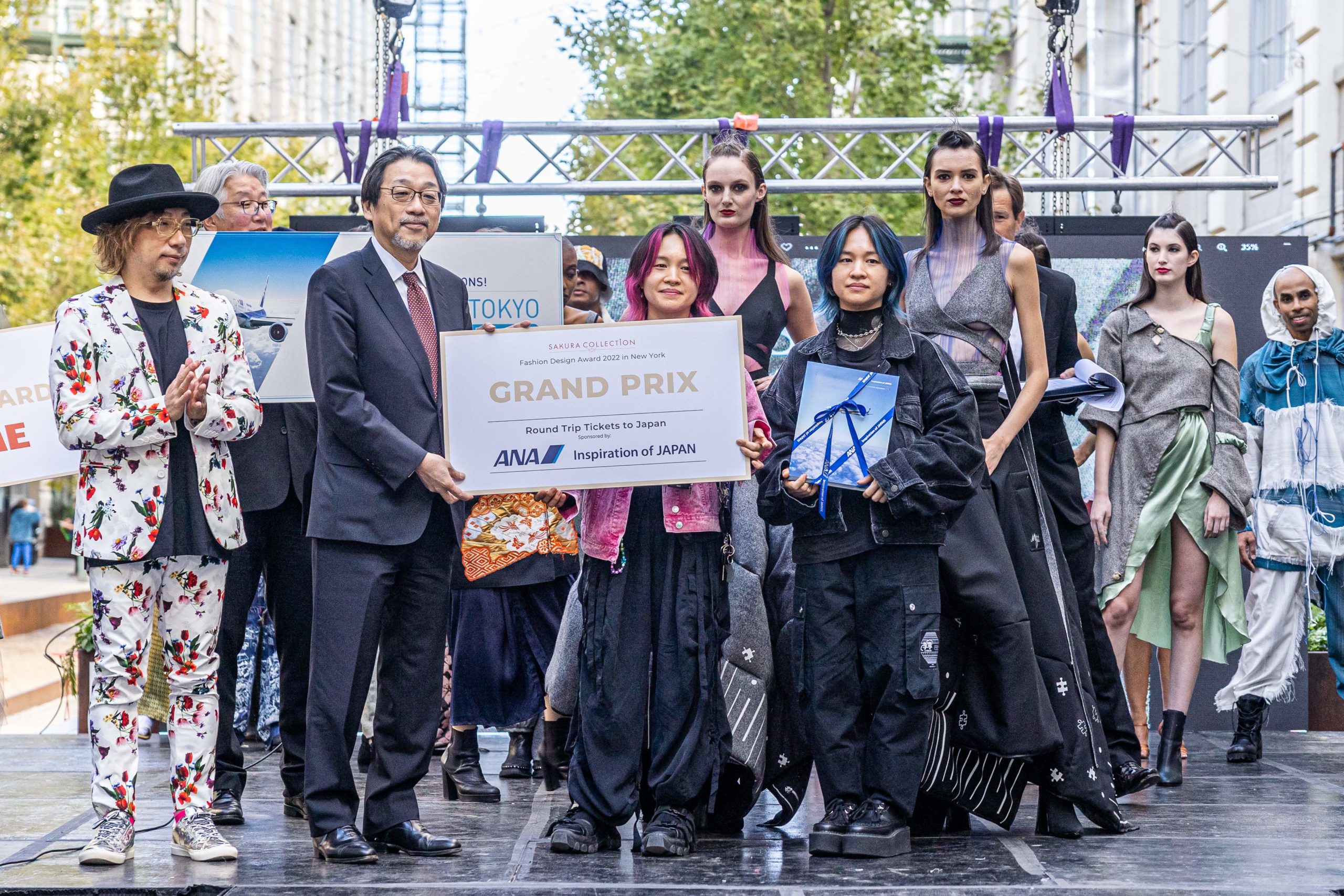 SAKURA COLLECTION 2022 Fashion Design Award in NY - SAKURA COLLECTION